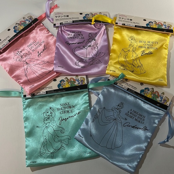 Disney | Bags | Disney Satin Drawstring Bags Disney Princesses 5 Piece ...